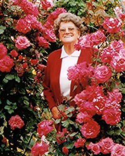 Phyllis (Phyl) Kate READ - Obituaries - Lamb & Hayward