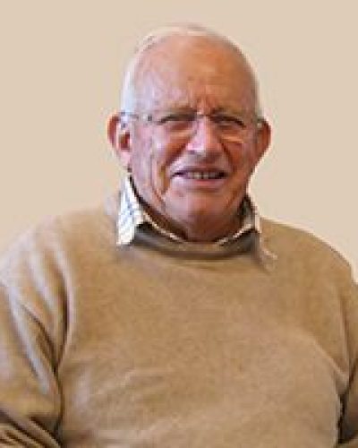 Robert Eustace “Bob” OAKLEY - Obituaries - Lamb & Hayward